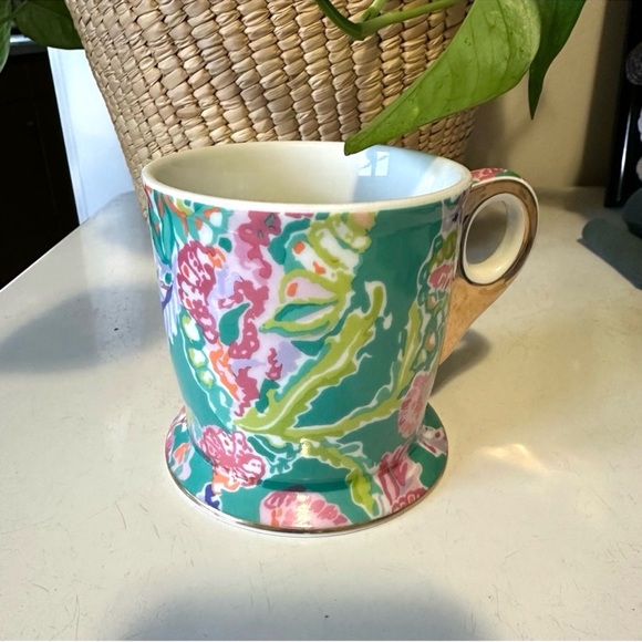 Lilly Pulitzer | Dining | Lilly Pulitzer Shell Search Ceramic Gold ...